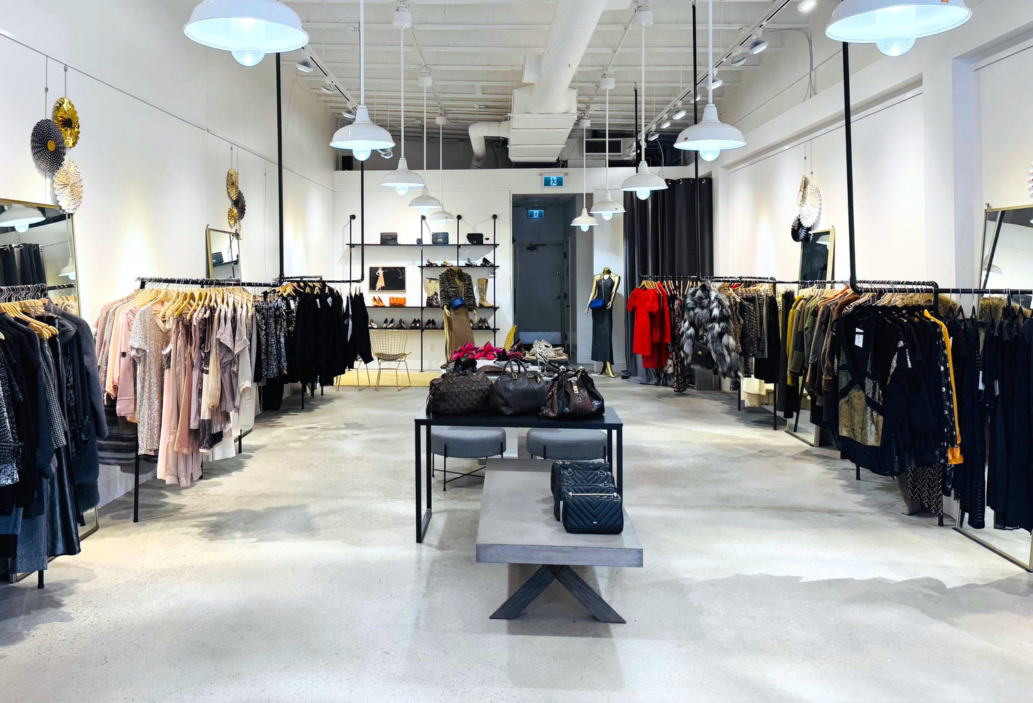 Corner Luxe Consignment